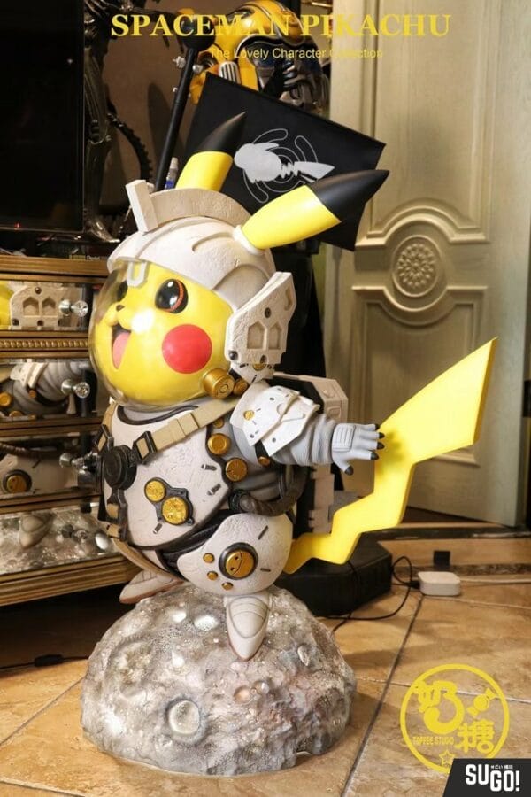 Toffee Studio Pokemon Pikachu Cosplay Astronaut Mini 22cm Statue - Sugo ...