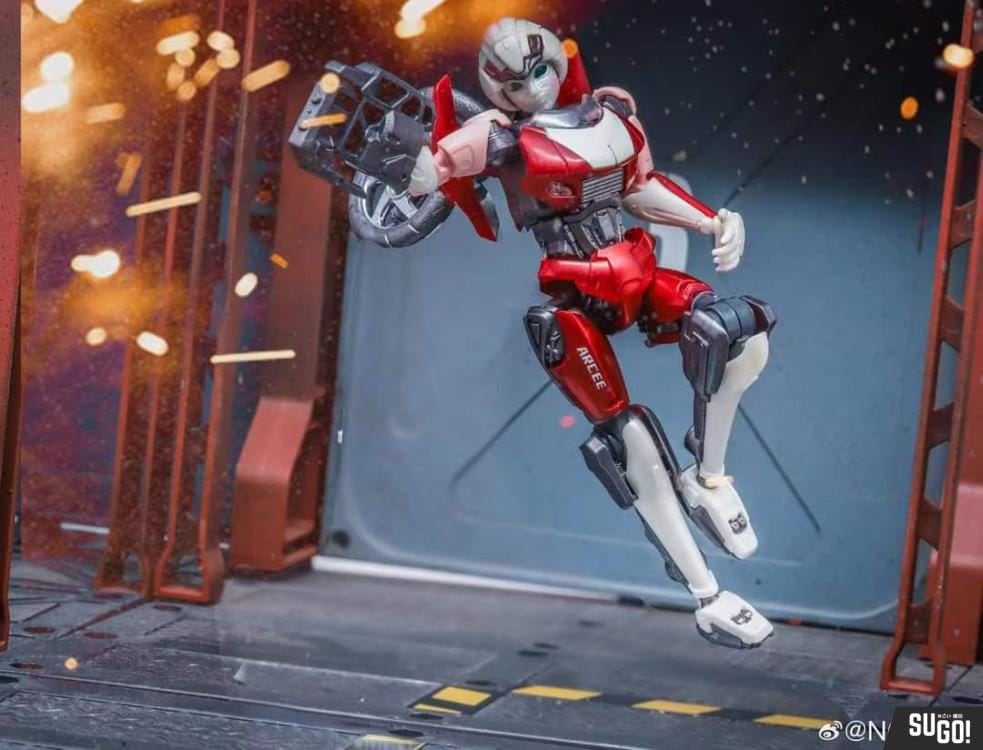 Bloks (Buluke) Transformers: Rise of The Beasts Classic Class 07 Arcee ...