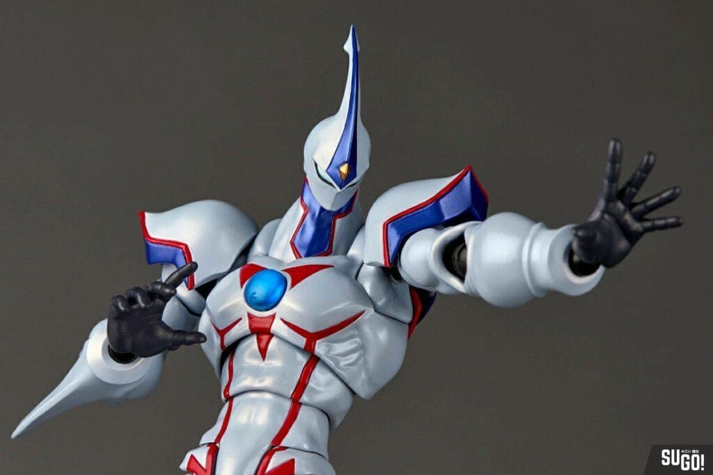 Kaiyodo Revoltech: Yu-Gi-Oh! Duel Monsters GX Elemental Hero Neos ...