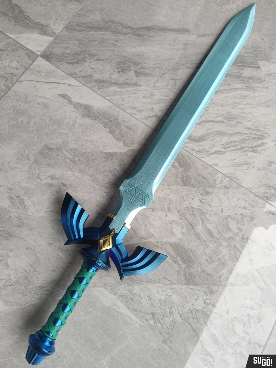 HCMY Master Sword Light-Up Diecast 1/1 Life Size Prop With Display Base ...