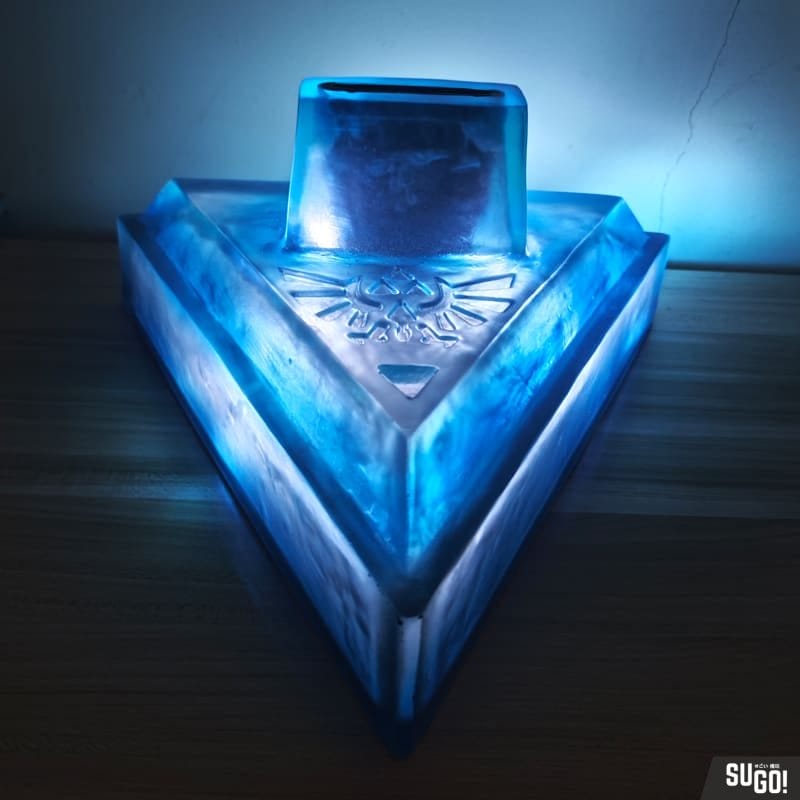 HCMY Master Sword Light-Up Diecast 1/1 Life Size Prop With Display Base ...