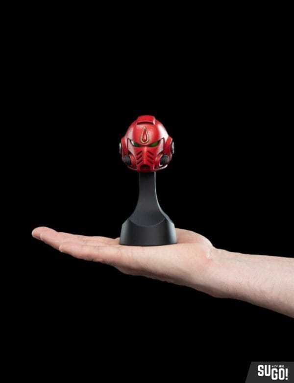 Weta Warhammer 40000 - Blood Angels Helm Prop Statue - Sugo Toys ...