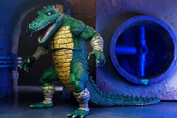 Neca Teenage Mutant Ninja Turtles Leatherhead (Mirage Comics) Deluxe ...