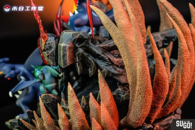 Misaki Studio x Pokemon Garchomp Evolution 36cm(H) GK Statue - Sugo ...