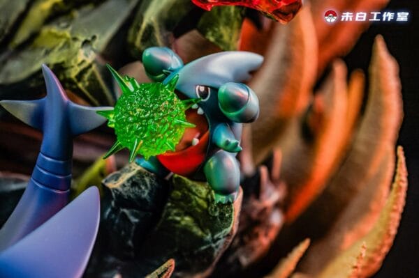 Misaki Studio x Pokemon Garchomp Evolution 36cm(H) GK Statue - Sugo ...