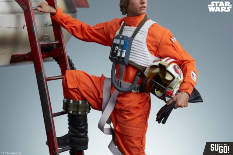 Sideshow Collectibles Premium Format Star Wars - Luke & X-Wing: Red ...