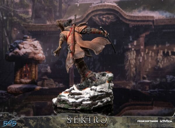 First 4 Figures Sekiro: Shadows Die Twice Wolf 32cm(H) Licensed Statue ...